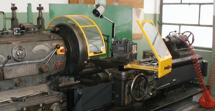 Beschermkap-draaibank-veiligheidskap - Machinebeveiliging