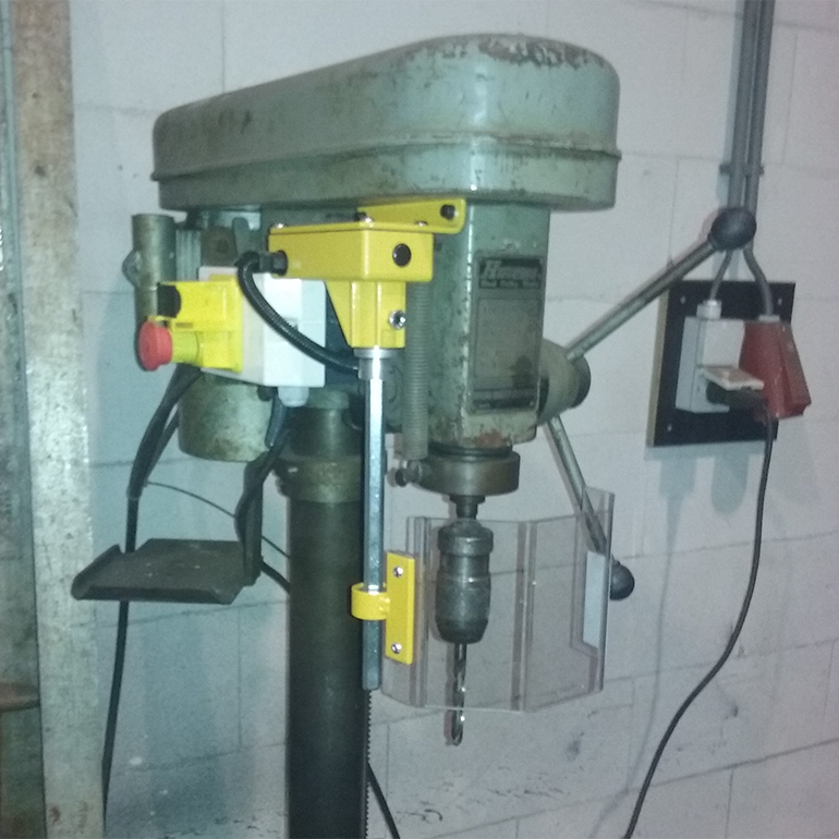 DBP-kolomboormachine-beschermkap-klaassen - Machinebeveiliging